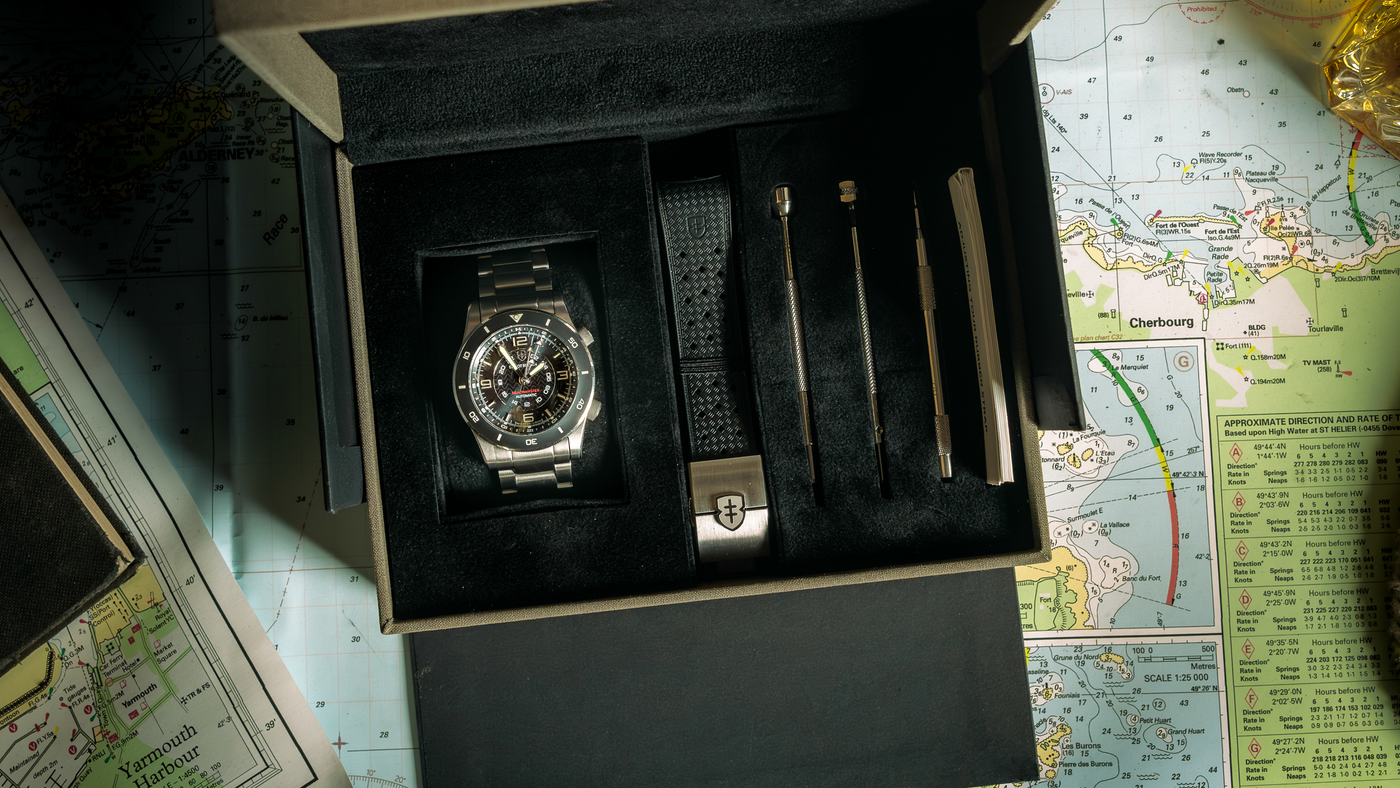 Elliot Brown Watches